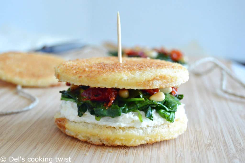 Fancy Spinach Grilled Cheese Sandwich - Del's cooking twist