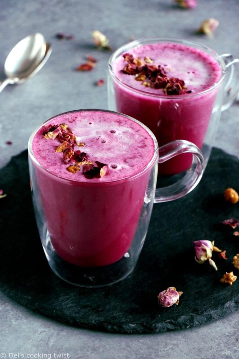 Vegan Spiced Beet Latte - Del's cooking twist