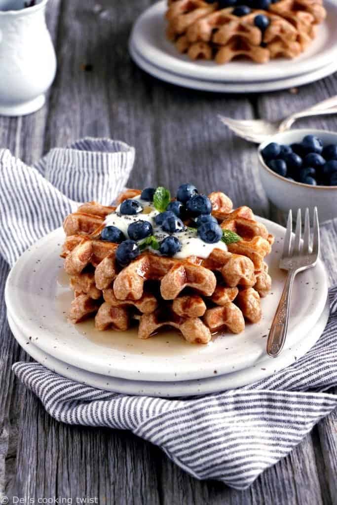 Fluffy Whole Wheat Waffles - Del's cooking twist