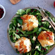 Baked Apple, Brie and Date Filo Parcels - Del's cooking twist