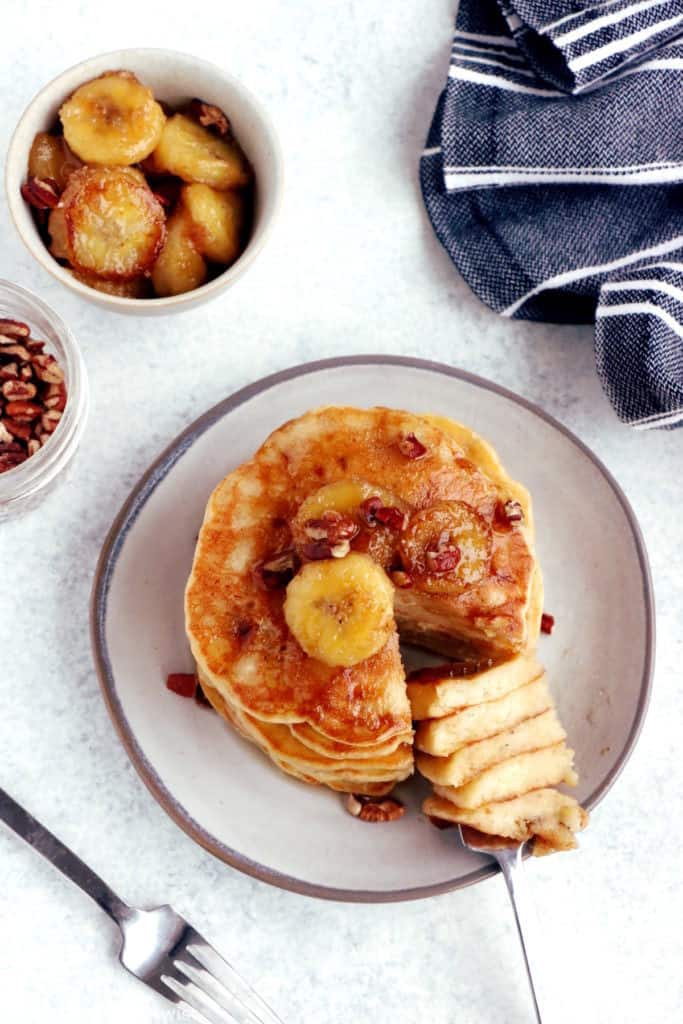 Easy Fluffy Banana Pancakes - Del's cooking twist