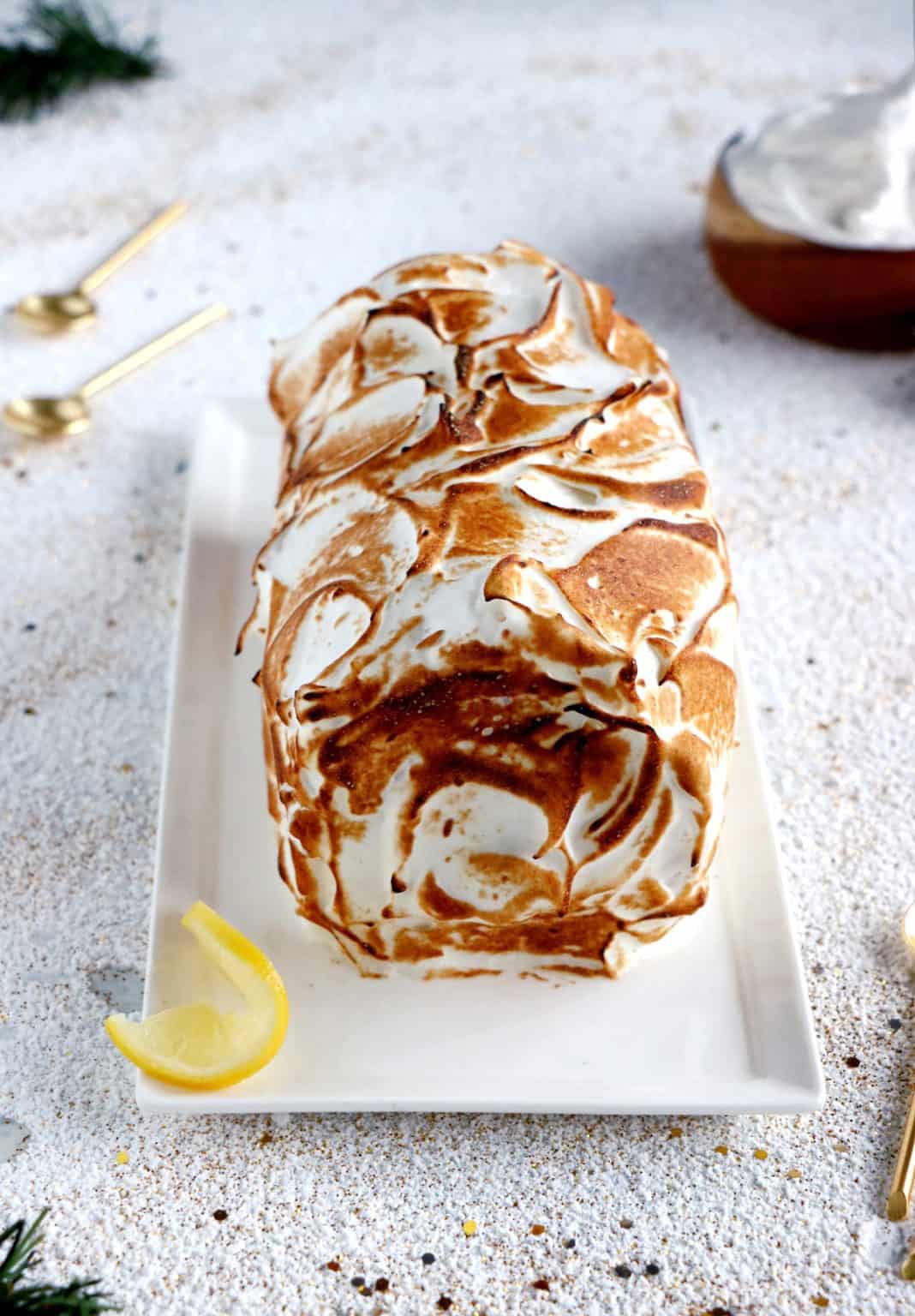 Lemon Meringue Roulade (Swiss Roll) - Del's cooking twist
