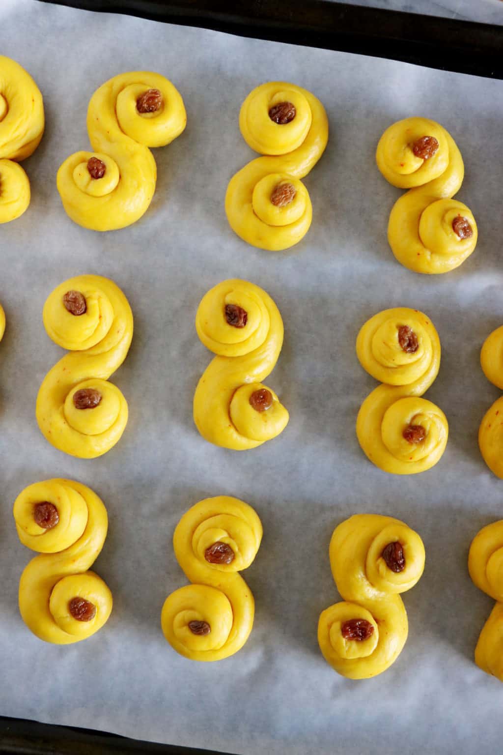 Swedish Saffron Buns (Lussekatter) - Del's cooking twist