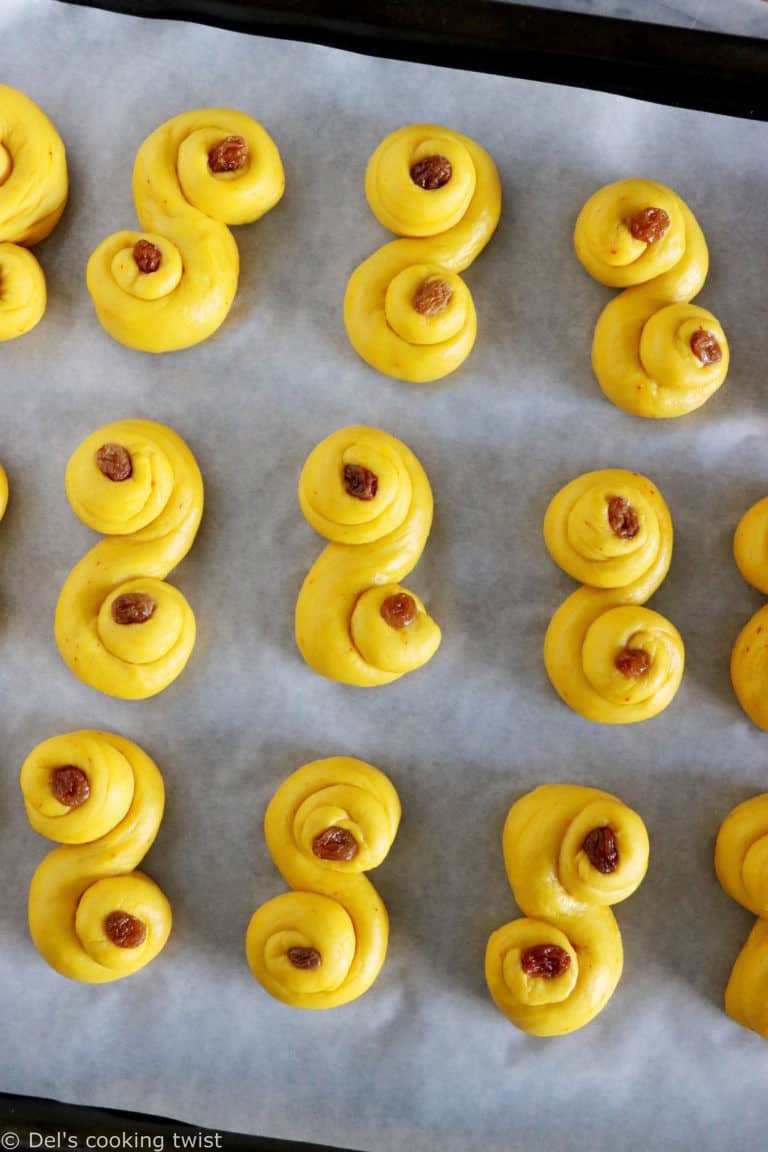 Swedish Saffron Buns (Lussekatter) - Del's cooking twist