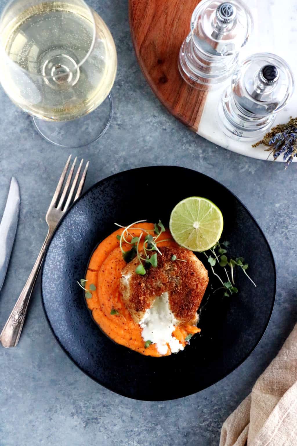 Warm Hazelnut-Crusted Goat Cheese - Del's cooking twist