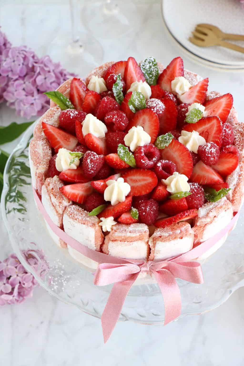White Chocolate Strawberry Charlotte Cake - Del's cooking twist
