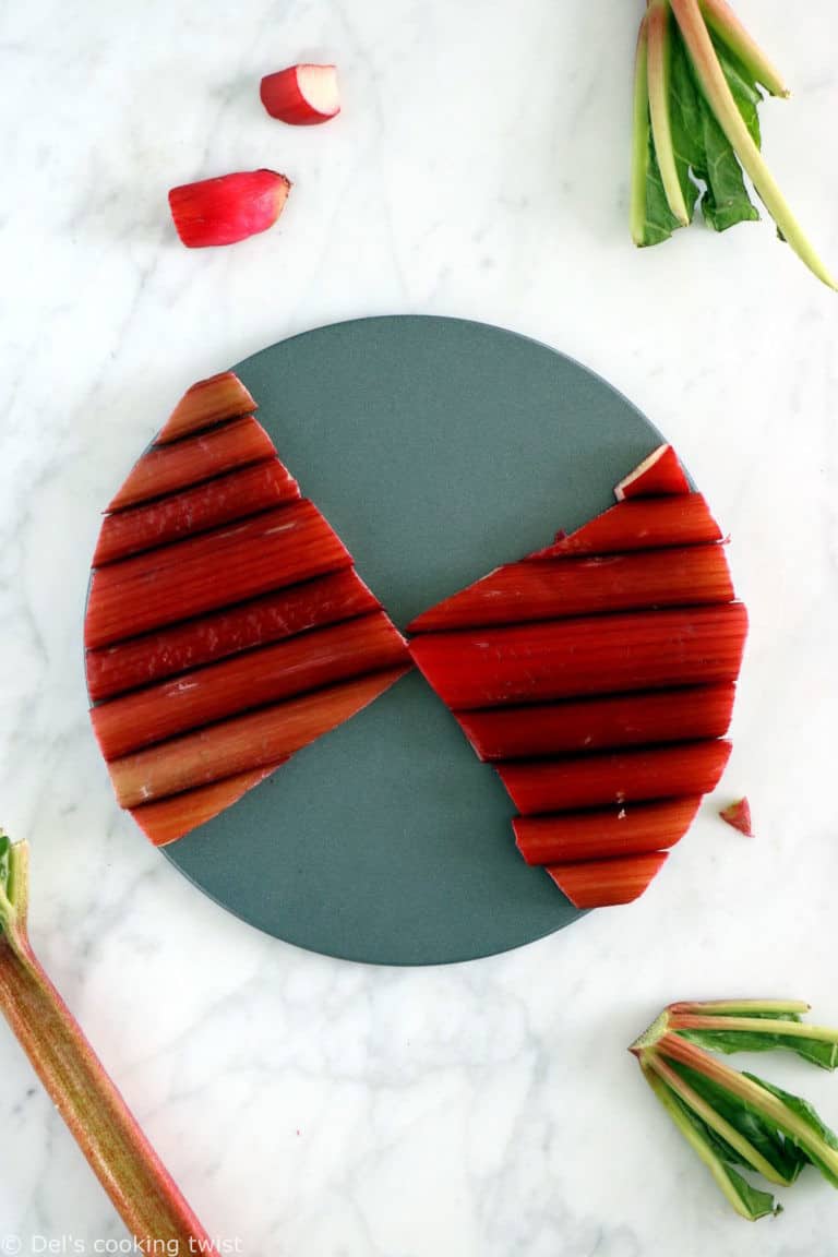 Rustic Geometric Rhubarb Tart - Del's cooking twist