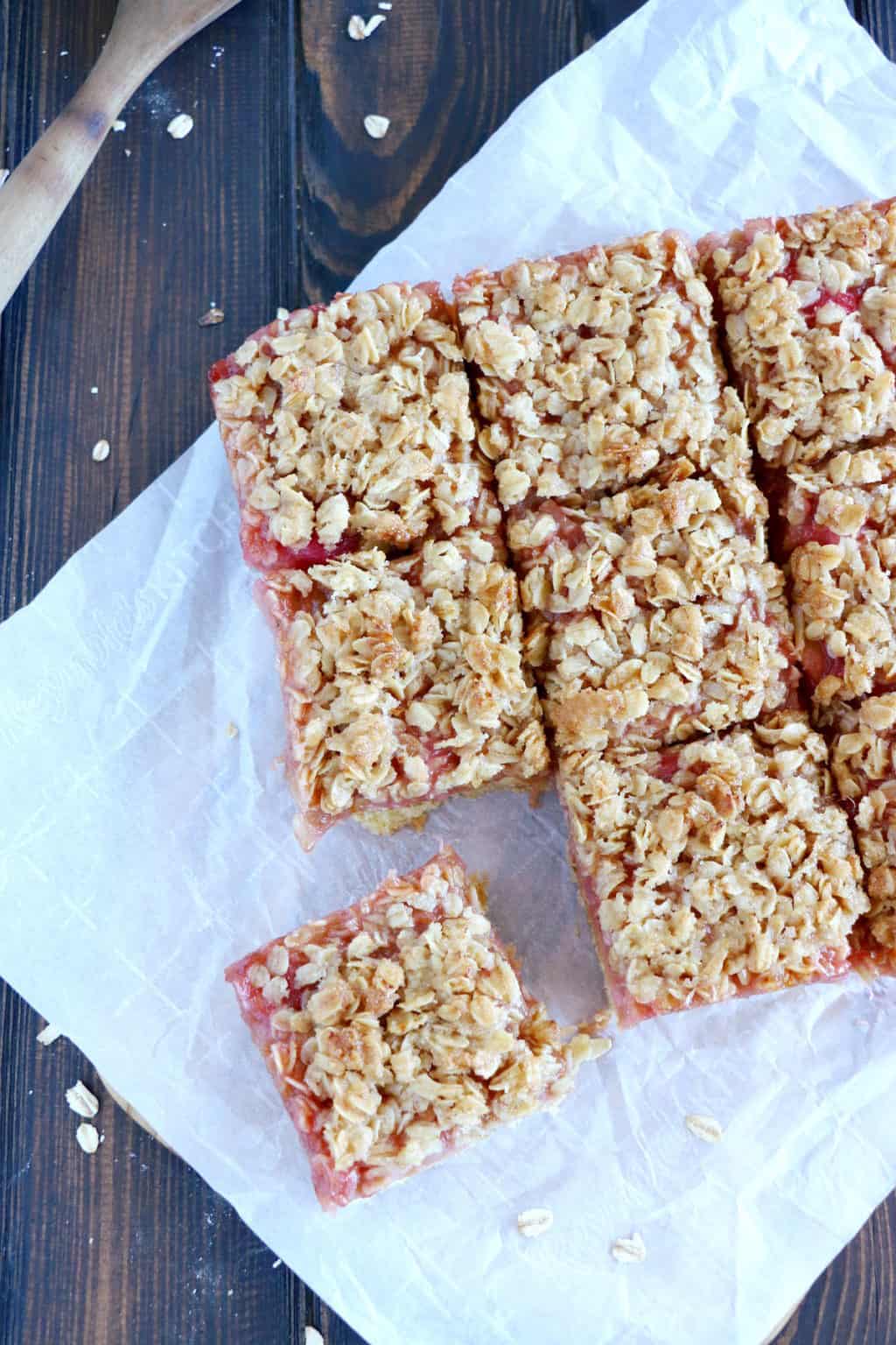 Rhubarb Crumble Bars - Del's cooking twist