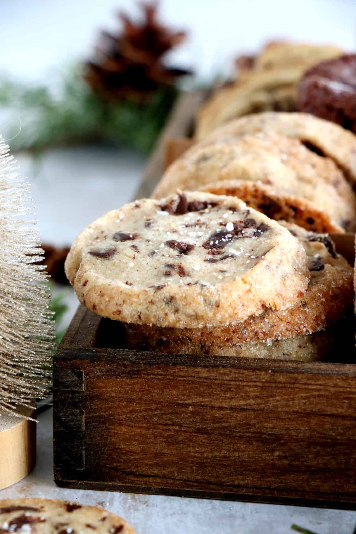 Boîte à cookies de Noël (Christmas Cookie Box) - Del's cooking twist