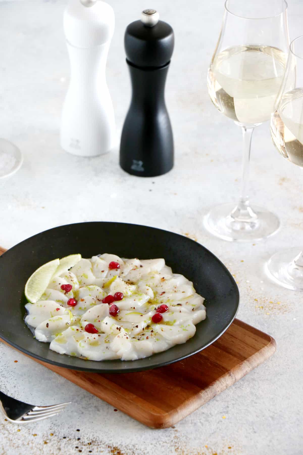Sea Scallop Carpaccio with Lime - Del's cooking twist